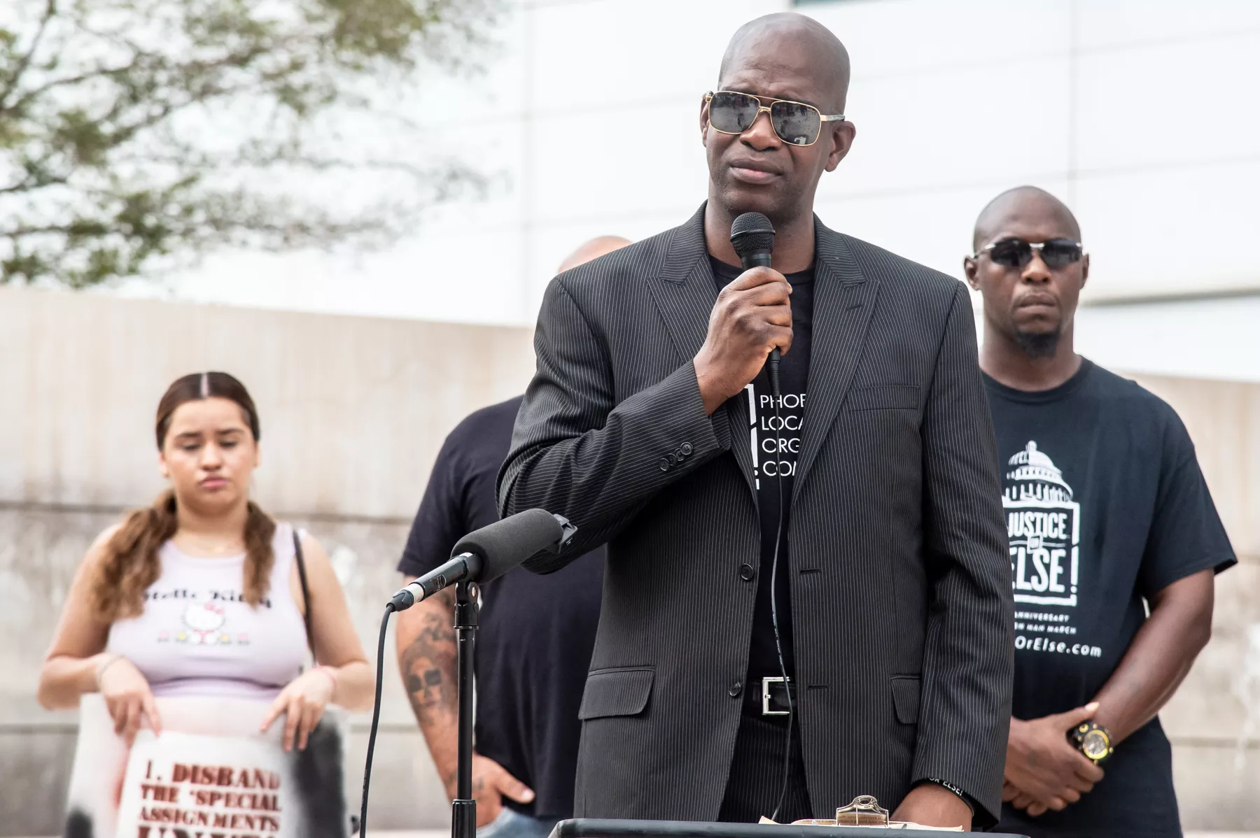 Father of teen killed by Phoenix police continues fight for justice ...