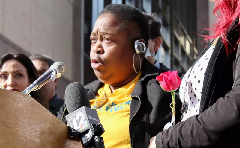 Fool's Gold: Prospectors Have Looked for the Lost Dutchman's Gold for a ...